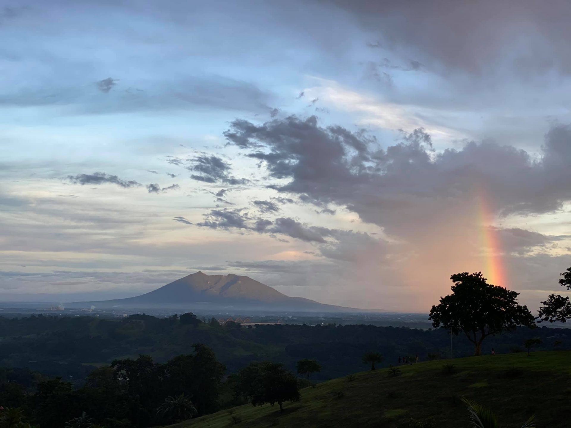 5 Places with the Best View of Mt. Arayat - Metro Clark Guide